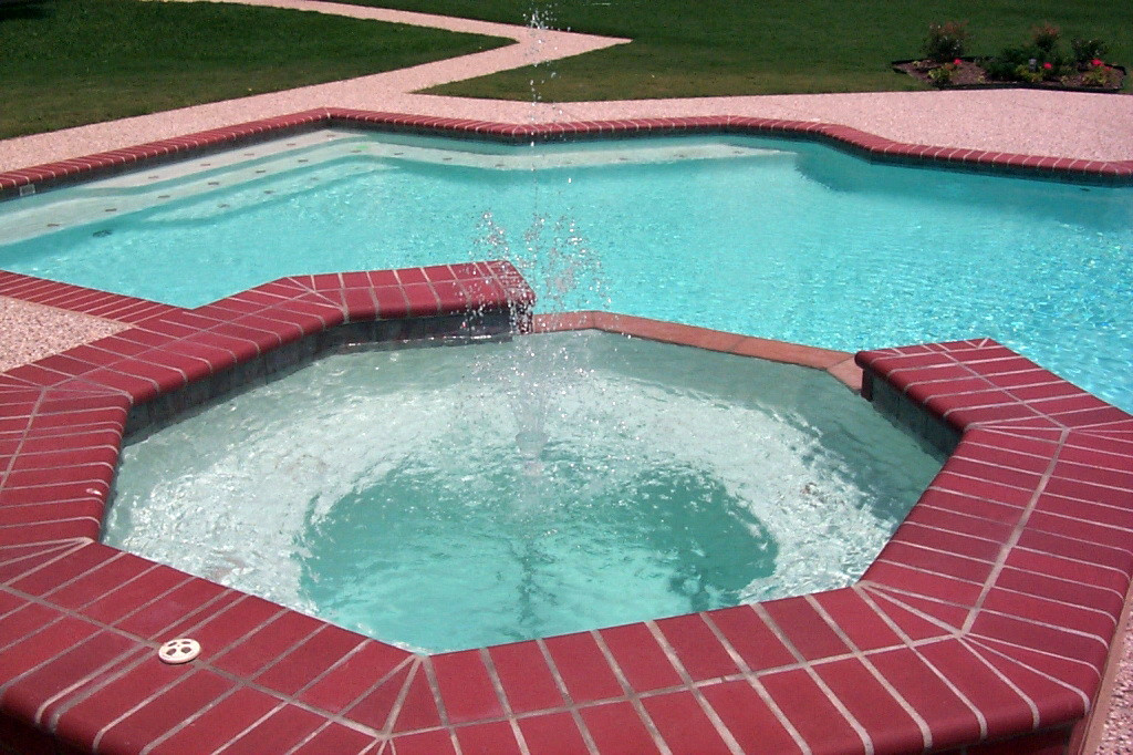 Plantation Red Brick Clay Pool Coping with Safety Grip | 12 1/2 in. x 3 ...