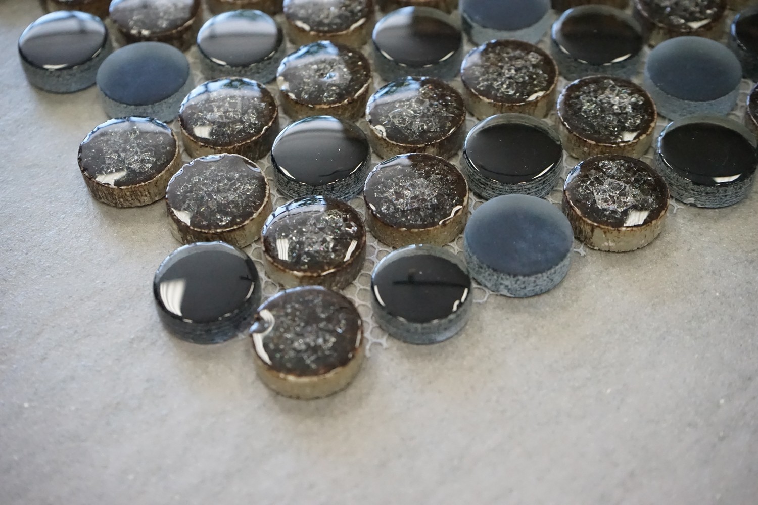 1 Inch Penny Round Brown Black Glossy & Honed Glass Mosaic Tile